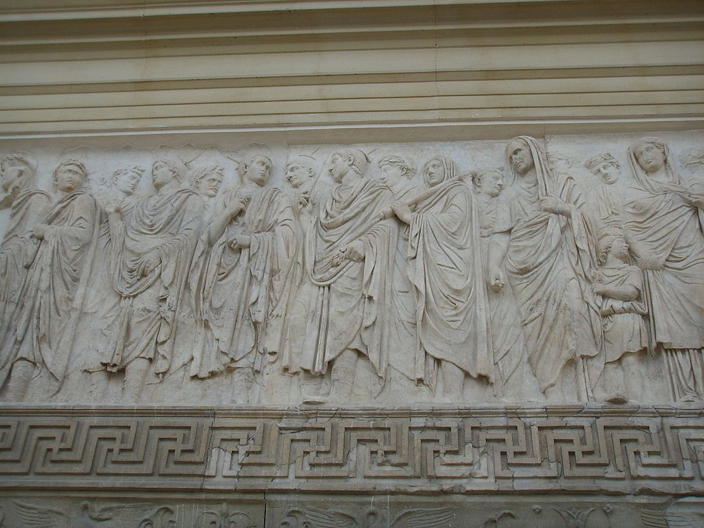Ara Pacis - Viajar a Italia